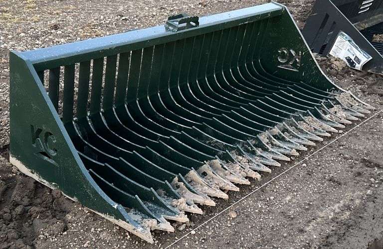 72” Quick Attach Rock Bucket - Kraft Auction Service, LLC