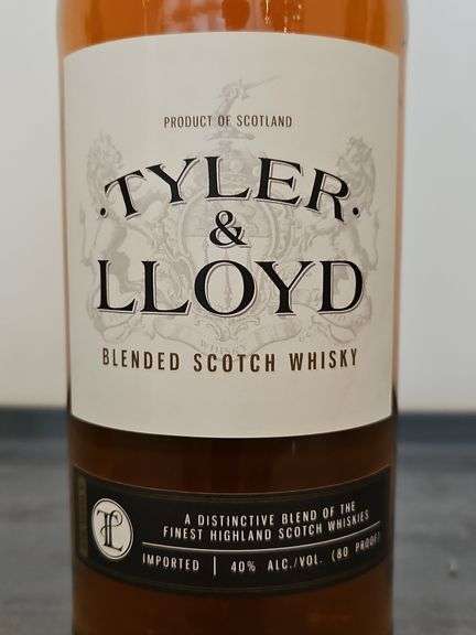 Tyler & Lloyd Blended Scotch Whisky Bottles - Kraft Auction Service, LLC
