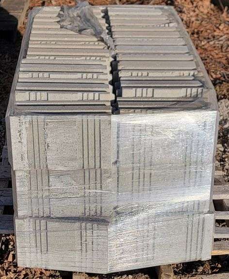(AB) Pallet Of Masonry Blocks - Kraft Auction Service, LLC