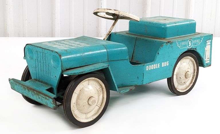 Original Structo Airlines Doodle Bug Traffic Control Ride On Car ...