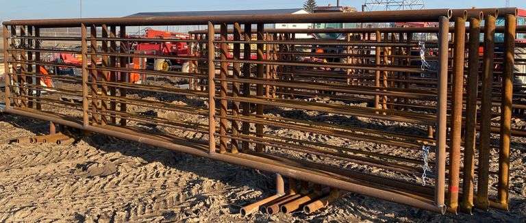Steel Pipe Cattle Panels - Kraft Auction Service, LLC
