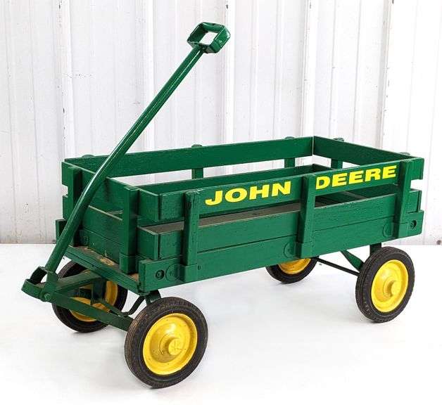 Custom John Deere Stake Wagon - Kraft Auction Service, LLC