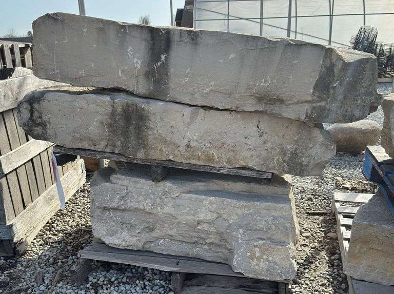 Limestone Landscaping Slabs - Kraft Auction Service, LLC