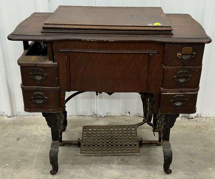 (J) Vintage Cast Iron Framed Fold Down Sewing Machine Table On Casters ...