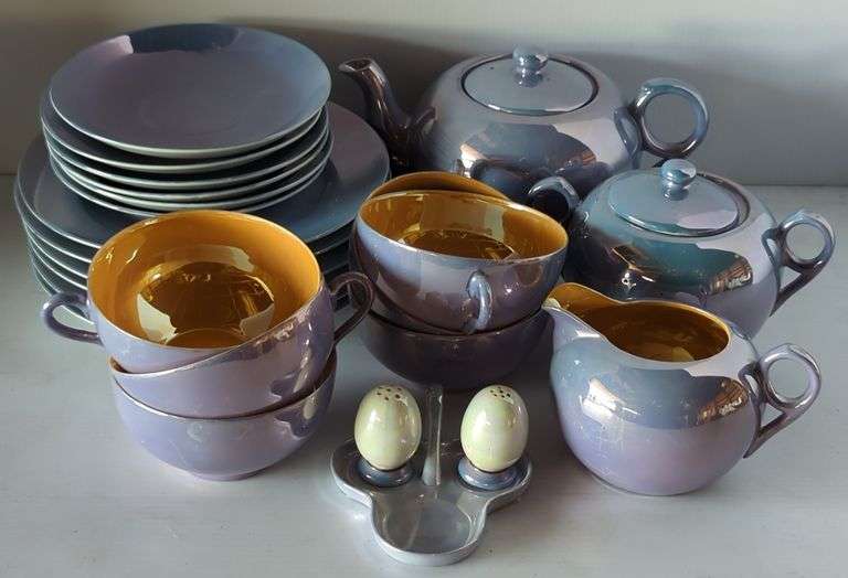 Chikaramachi Porcelain Blue Orange Lustreware Tea Set - Kraft Auction ...