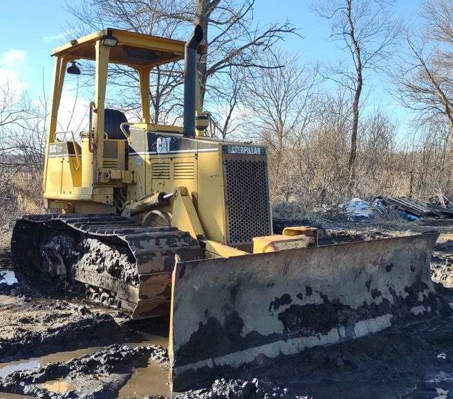 (AC) Caterpillar D3C Series 3 Crawler Tractor - Kraft Auction Service, LLC