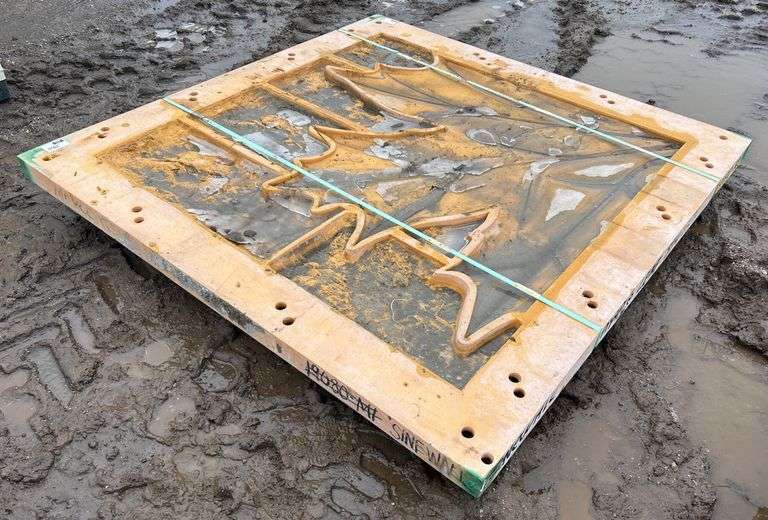 Reinforced Earth Wall Mold - Kraft Auction Service, LLC