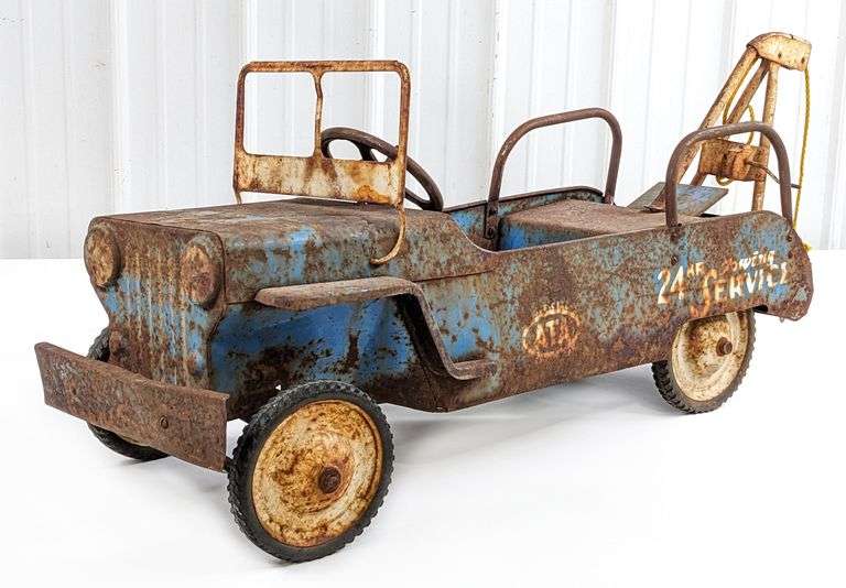 Hamilton Official ATA Service Car Tow Truck - Kraft Auction Service, LLC