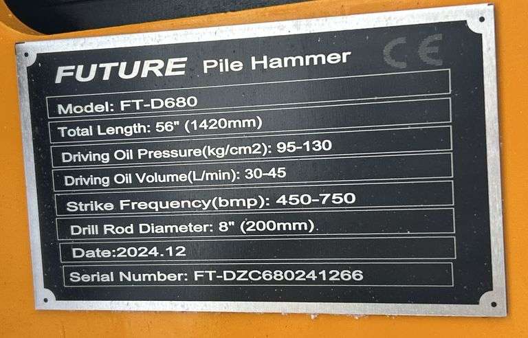 2025 FUTURE Quick Attach Hydraulic Pile Hammer - Kraft Auction Service, LLC