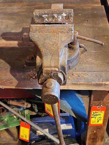 Antique Desmond Stephan Simplex Bench Vice. - Kraft Auction Service, LLC