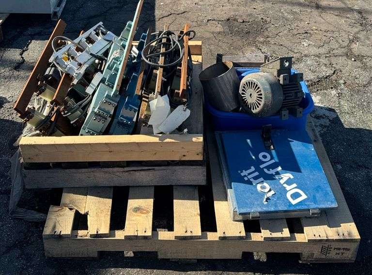 Feeder Dynamics, Parts for Bolt Sorter Machine - Kraft Auction Service, LLC