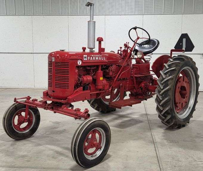 1951 Farmall Super C - Kraft Auction Service, LLC
