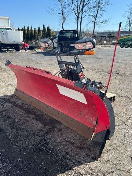 BOSS Smart Shield Standard 7ft 6in Snow Plow Blade - Kraft Auction ...