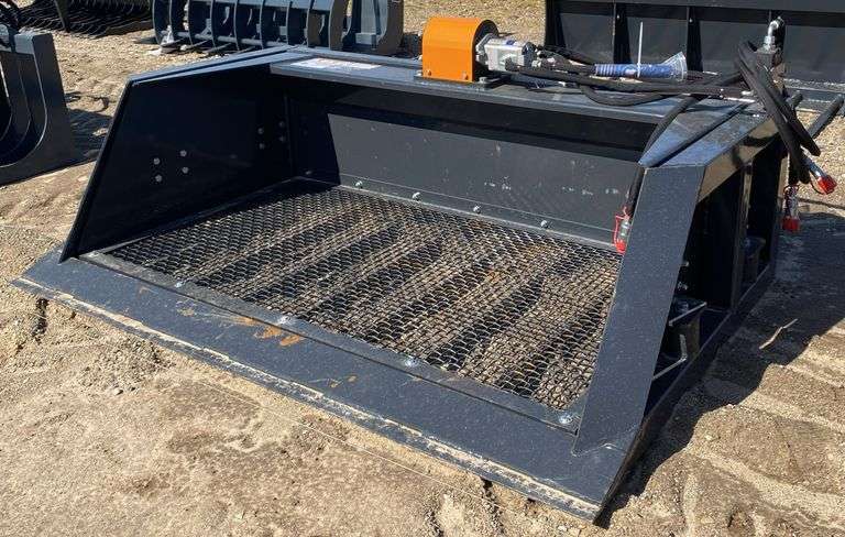 2024 Wolverine 72” Quick Attach Screening Bucket - Kraft Auction ...