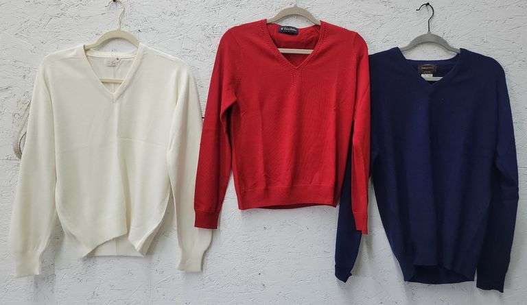 (AC) Women's Knit Sweaters Including Brooks Brothers - Kraft Auction ...