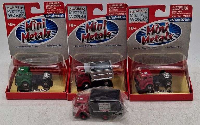 (D) Four Classic Metal Works Mini Metals Die-Cast Bidy Nad Chassis Real ...