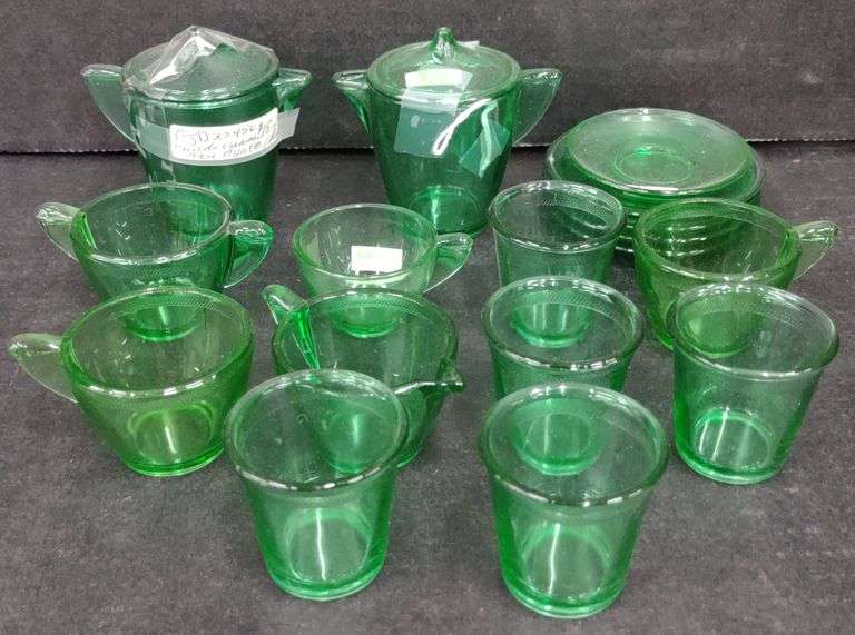 (CJD) Akron Agate Uranium Stripped Band Water Set - Kraft Auction ...