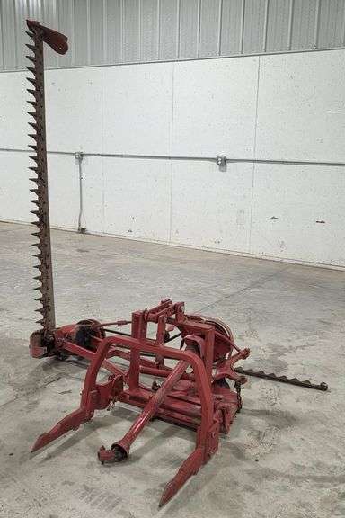 International 3 point Sickle Mower - Kraft Auction Service, LLC