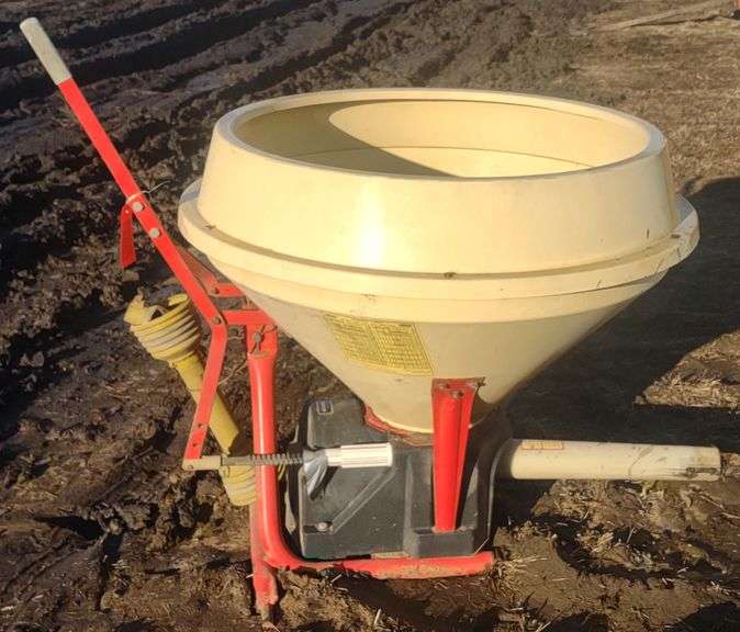 (AK) Vicon 3 Point Mounted Dry Fertilizer Applicator Spreader (Model ...