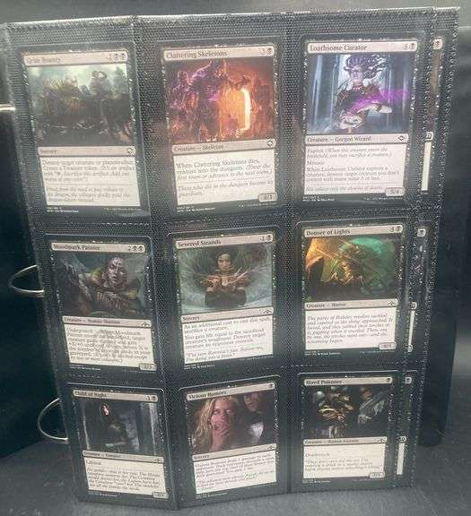 (DD) Magic the gathering vintage collector cards with Magic folder over ...