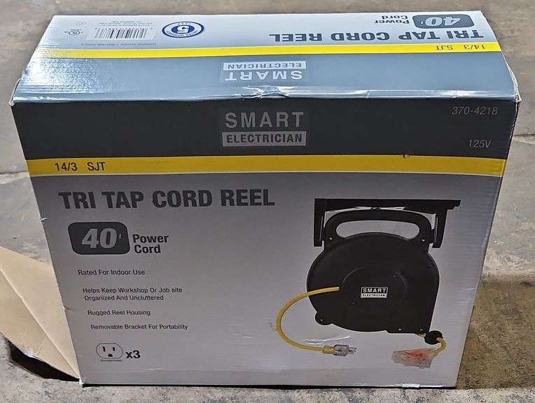 (F) Smart Electrician Tri Tap Cord Reel 40' Power Cord. - Kraft Auction ...