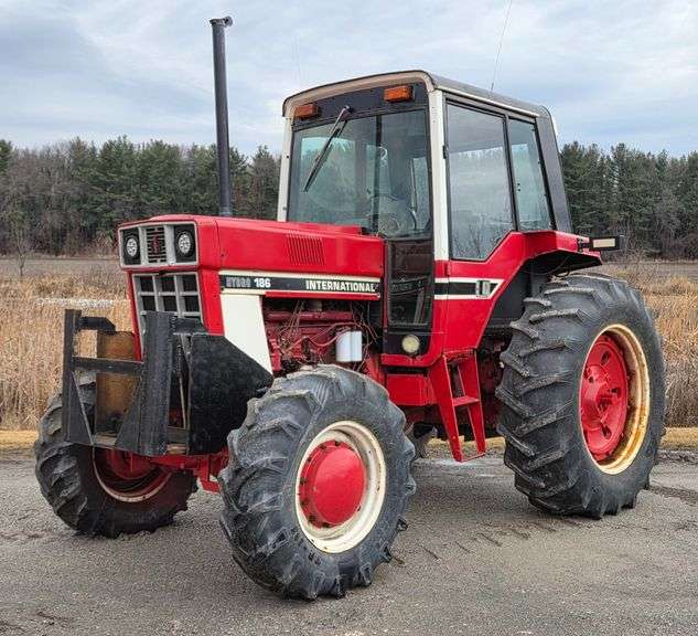 1978 International 186 Hydro FWA - Kraft Auction Service, LLC