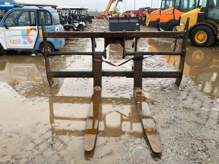JRB 72” Wheel Loader Forks - Kraft Auction Service, LLC