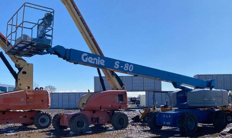 Genie S-80 4x4 Lift - Kraft Auction Service, LLC