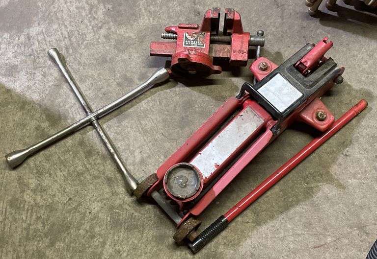 (R) Floor Jack, Vice, and more - Kraft Auction Service, LLC
