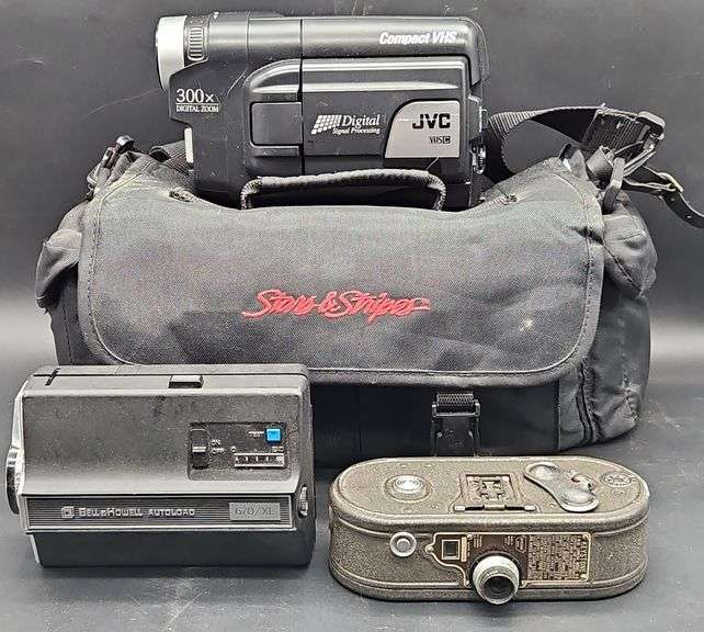 (LM) Lot Of Vintage Camera's & JVC Handheld Compact VHS Camcorder W ...