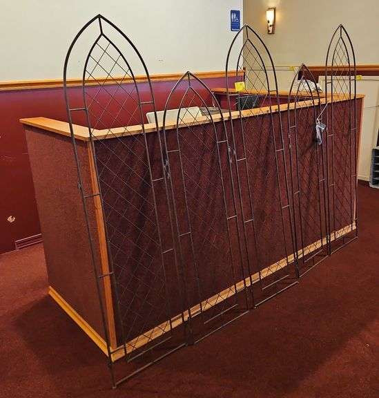 Metal Garden Gate Assembly - Kraft Auction Service, LLC