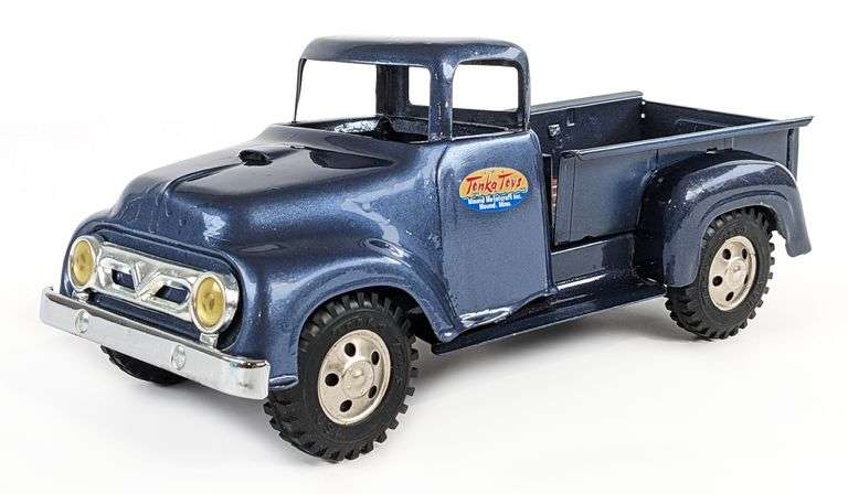 Custom Tonka Stepside Pickup Truck - Kraft Auction Service, LLC