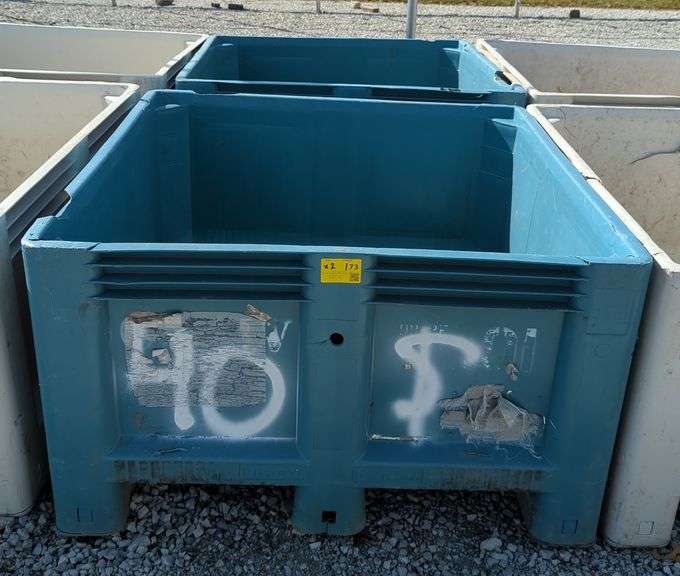 Decade Blue Solid Plastic Stackable Fork Entry Bins - Kraft Auction ...