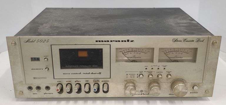 (CJD) Marantz Stereo Cassette Deck Model 5025. 17"×12"×6.5" - Kraft Auction Service, LLC