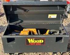 Wood Tuff Box 7 Pc Cub Cadet Tool Kit - Kraft Auction Service, LLC