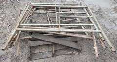 (CX) Safeway Galvanized Steel Scaffolding Ladder Frames - Kraft Auction ...