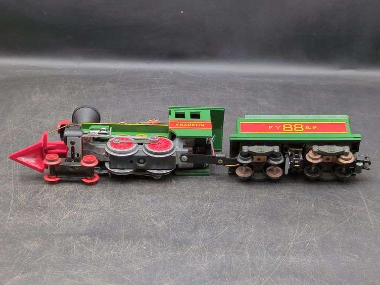 (K) American Flyer & Franklin Electric Train Cars. Overland Express, Baggage Express, Passenger ...