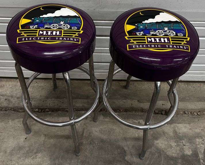 (W) M.T.H. Electric Trains Swivel Bar Stools - Kraft Auction Service, LLC