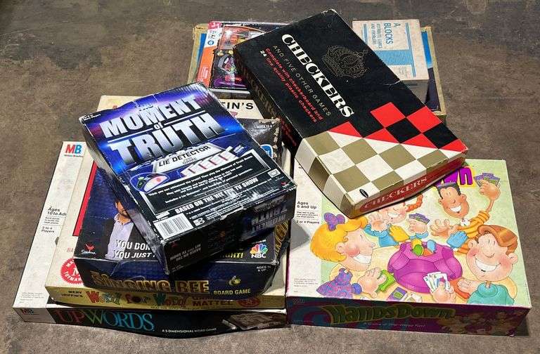 (TU) Games Including Checkers , Hands Down , Upwords and more - Kraft ...
