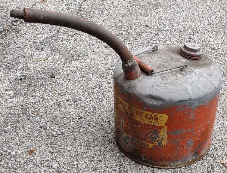 Galvanized Gas Can - Kraft Auction Service, LLC