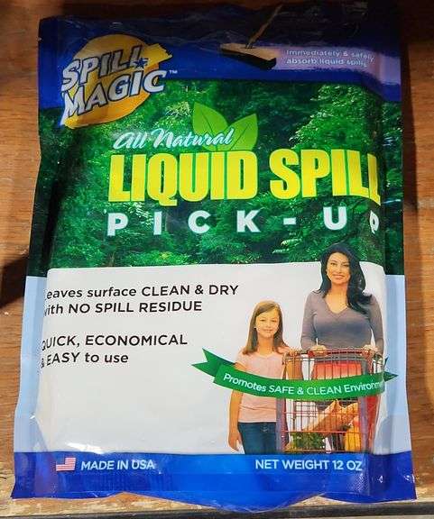 (6) Bag's Of Spill Magic Liquid Spill Pick Up. - Kraft Auction Service, LLC