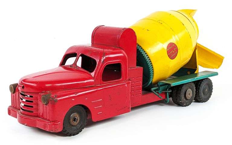 Structo Ready-Mix Concrete Cement Mixer Truck - Kraft Auction Service, LLC