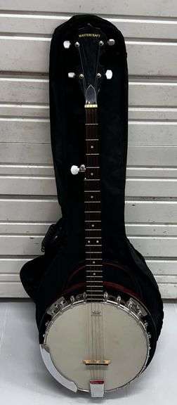 (N) Mastercraft 5-String Remo Weatherking Head Banjo With Soft Storage ...