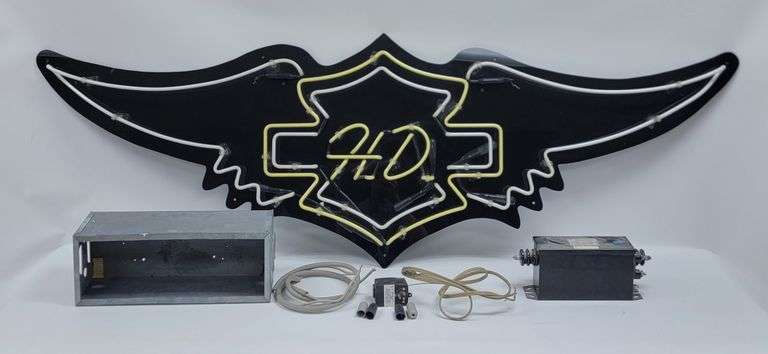 Large Harley-Davidson Logo Neon Sign - Kraft Auction Service, LLC