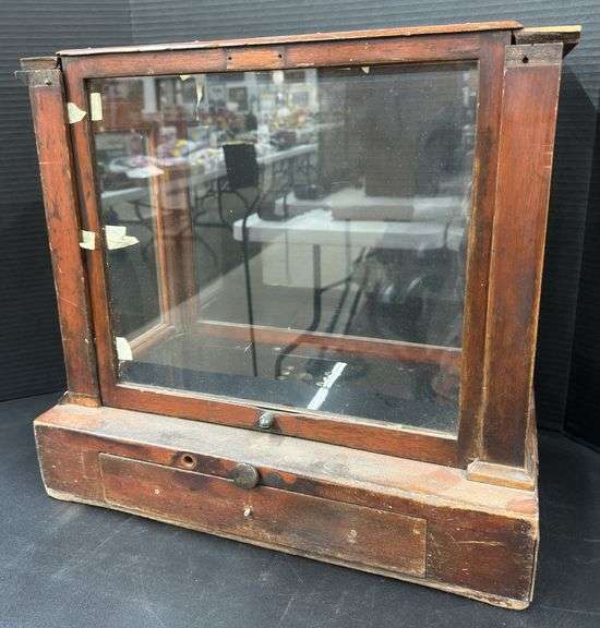 (N) Antique Pharmacist Scale Case. - Kraft Auction Service, LLC