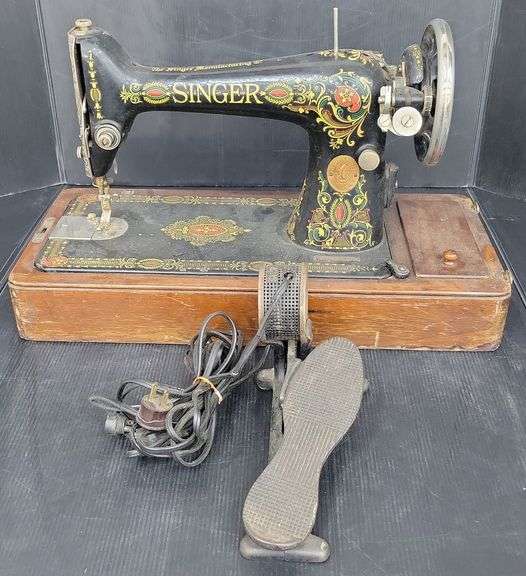(AF) Vintage Singer Sewing Machine With Foot Pedal - Kraft Auction ...