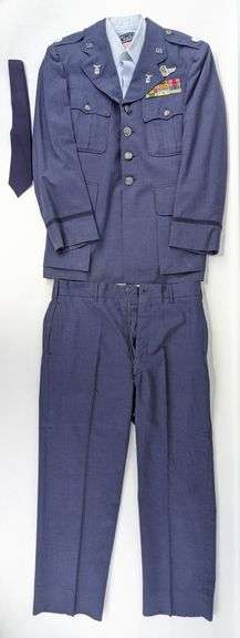 Korean War Era Lt. Colonel Dress Uniform - Kraft Auction Service, LLC