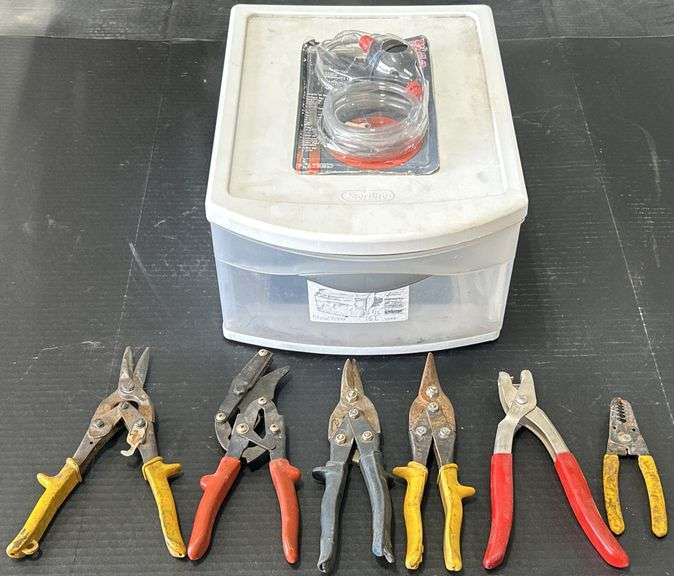 (AA) Sterilite Storage Drawer w/ Tin Snips & Siphon Pump - Kraft ...