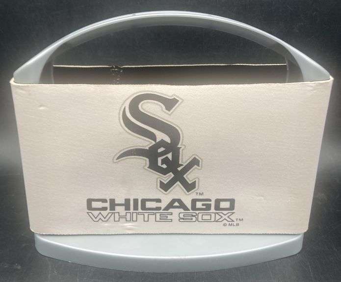 (JT) Chicago White Sox 6 pack cooler - Kraft Auction Service, LLC