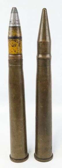 (2) WWII US 40mm Artillery Shells w/ Projectiles - Kraft Auction ...